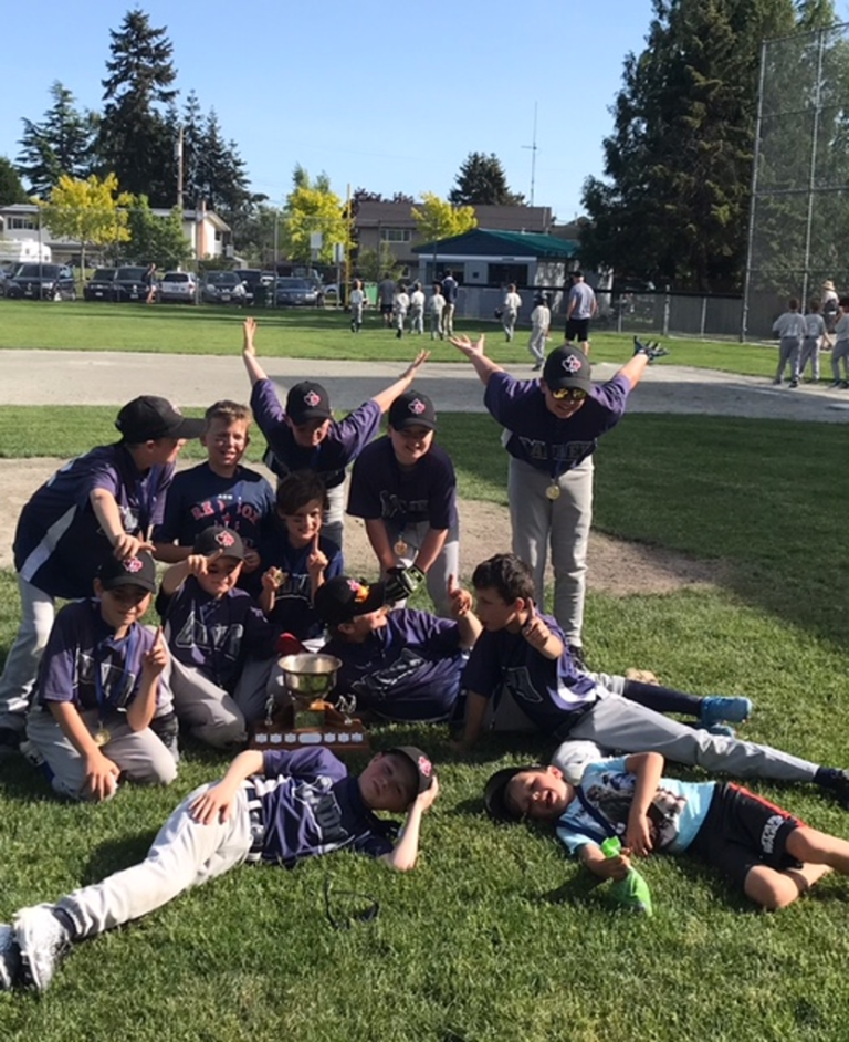Photo Gallery – Ladner Minor Baseball